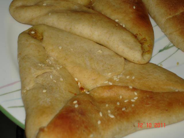 Pristy's Pantry: Chicken Fatayer
