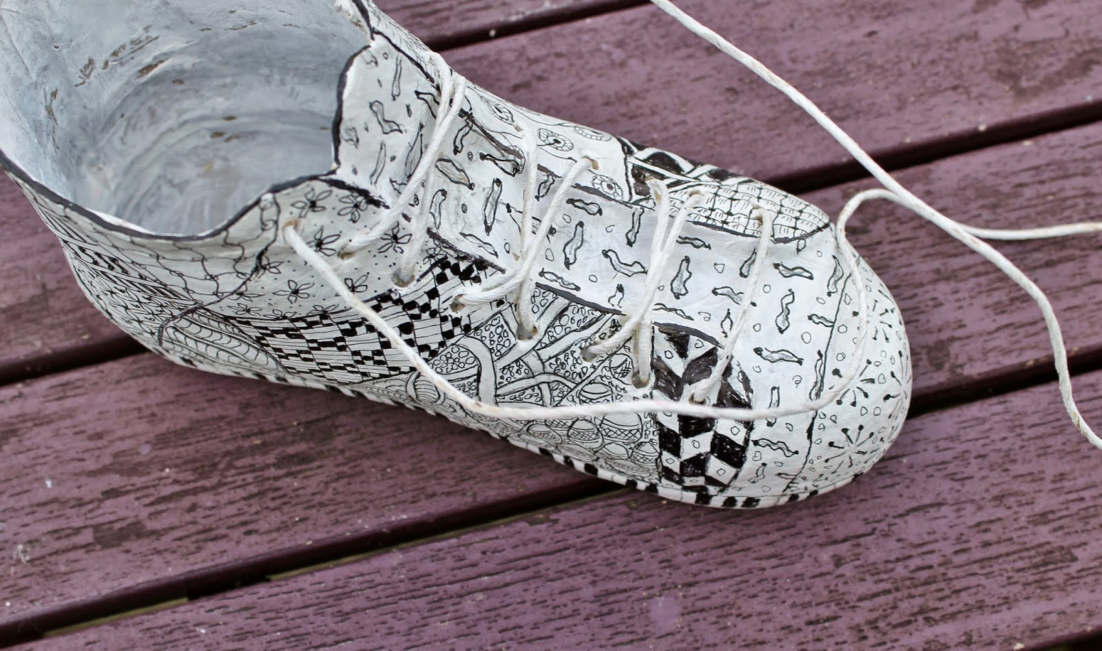 Nanny Gee's Place: Finished Zentangle Boot