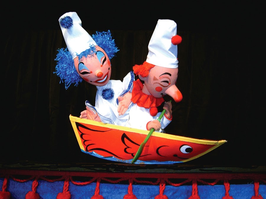 Puppet Showplace Theater: Here Come the Clowns!