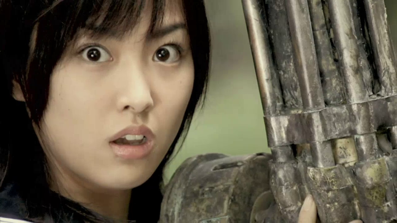 Ryan's Movie Reviews: Updated Review #13: The Machine Girl