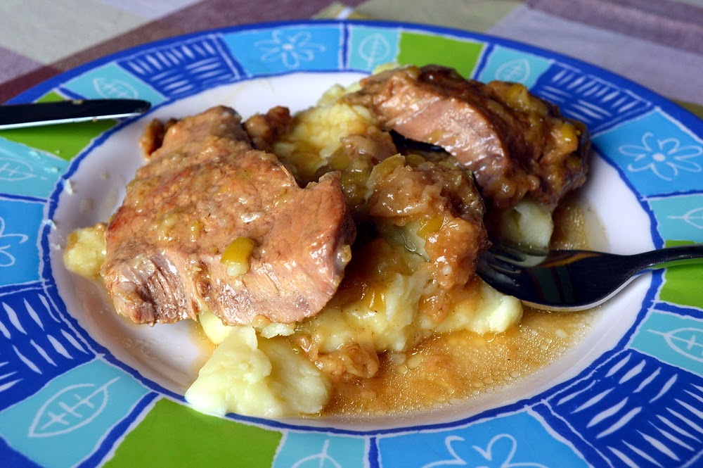 Hleb i so: Teleće šnicle sa prazilukom