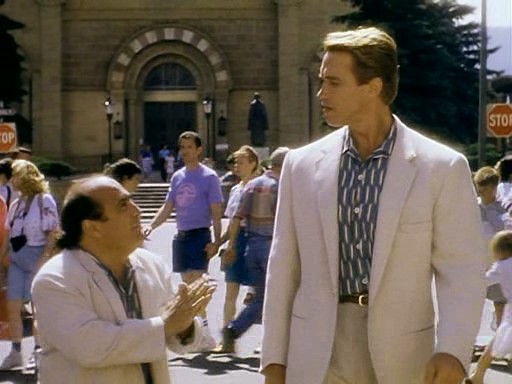 FILMOGRAFIAS JHONNYBRAVO: IRMÃOS GÊMEOS - 1988 (Dublado)