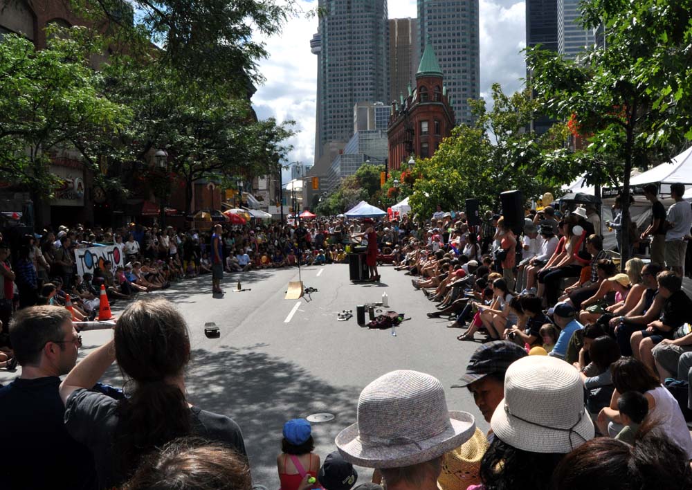 Toronto Grand Prix Tourist - A Toronto Blog: How to survive the # ...