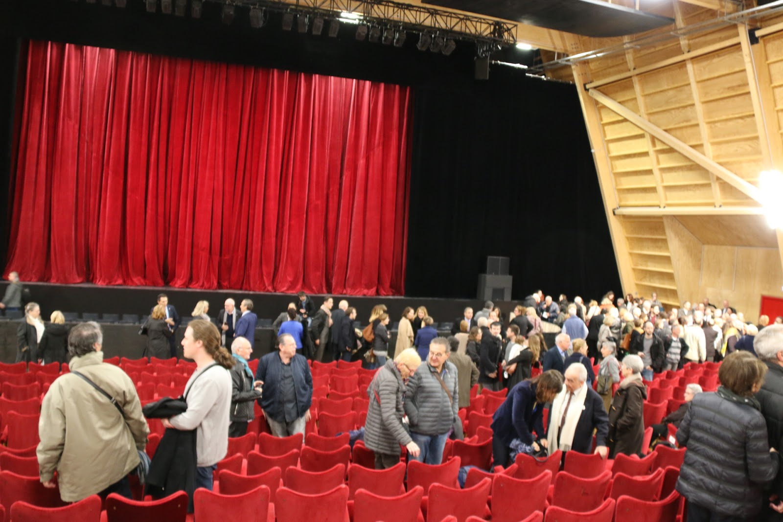 L'Opéra Confluence inauguré à Avignon, un lieu prometteur