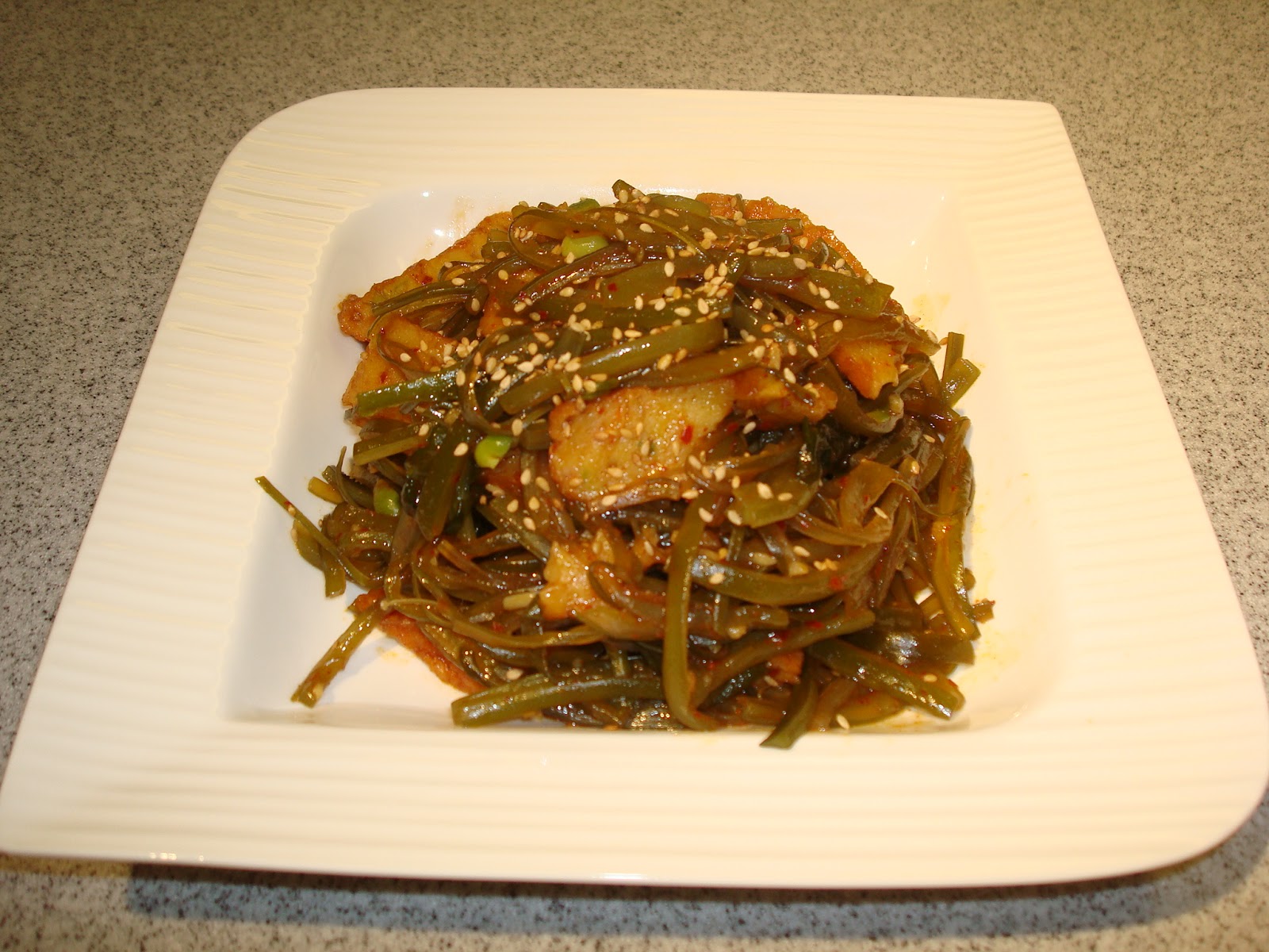 Stir-Fried Seaweed Stem