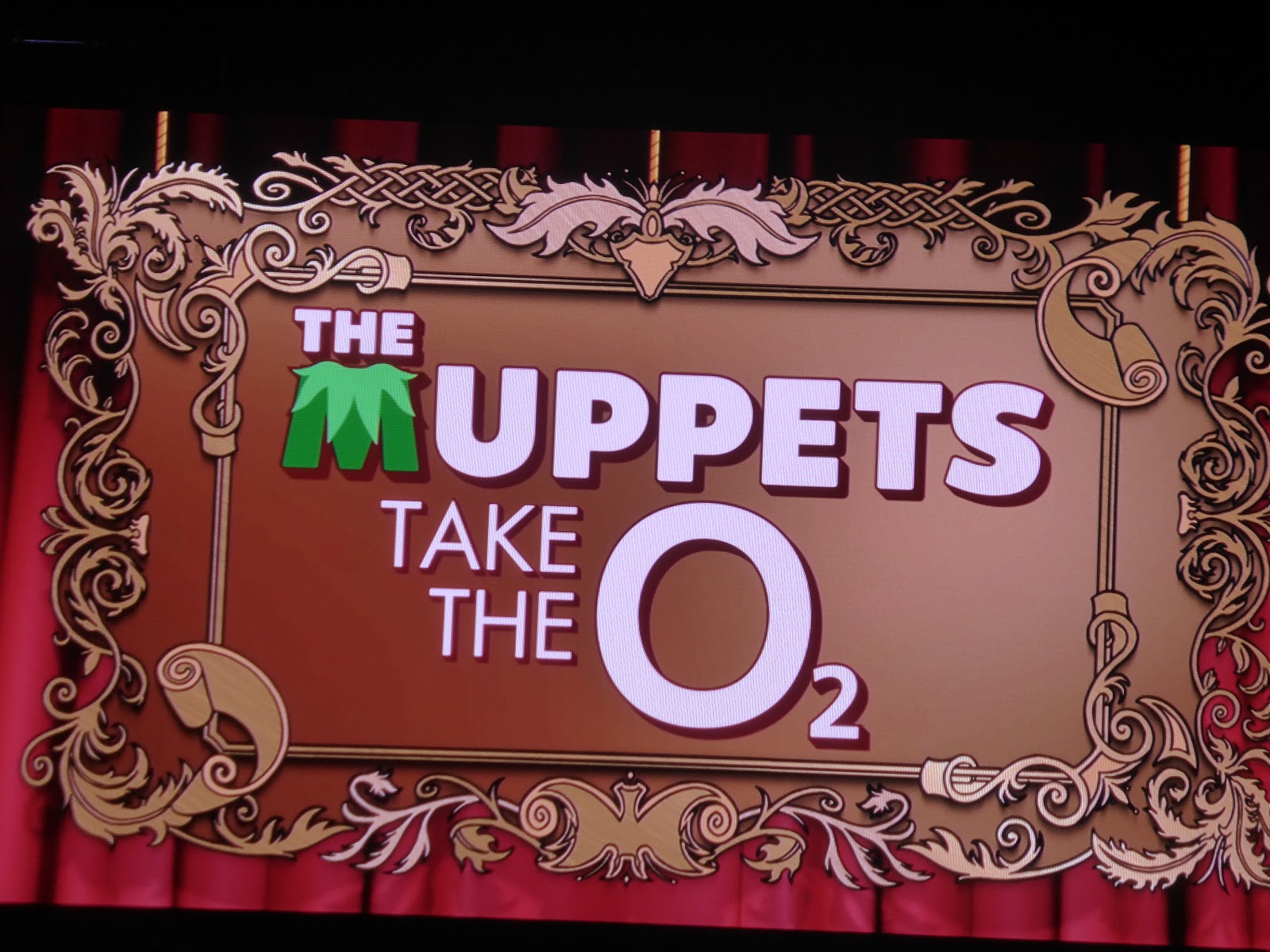 Ciara's Country: Review: THE MUPPETS TAKE THE O2, The O2, London