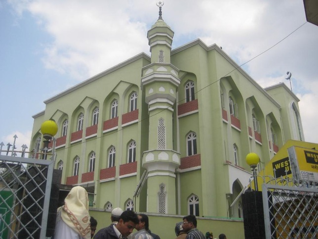 Rindu Masjid: Masjid di Atap Dunia, Masjid Jami Nepal