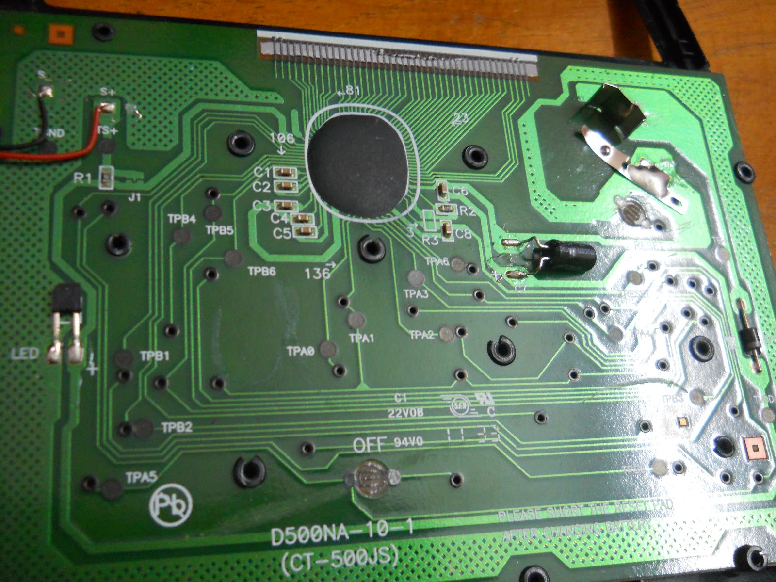 EVER WONDER WHATS INSIDE: INSIDE A CALCULATOR