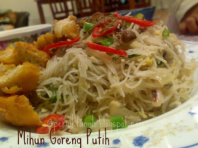 periuktanah: Mihun Goreng Putih aka Mihun Goreng Singapore