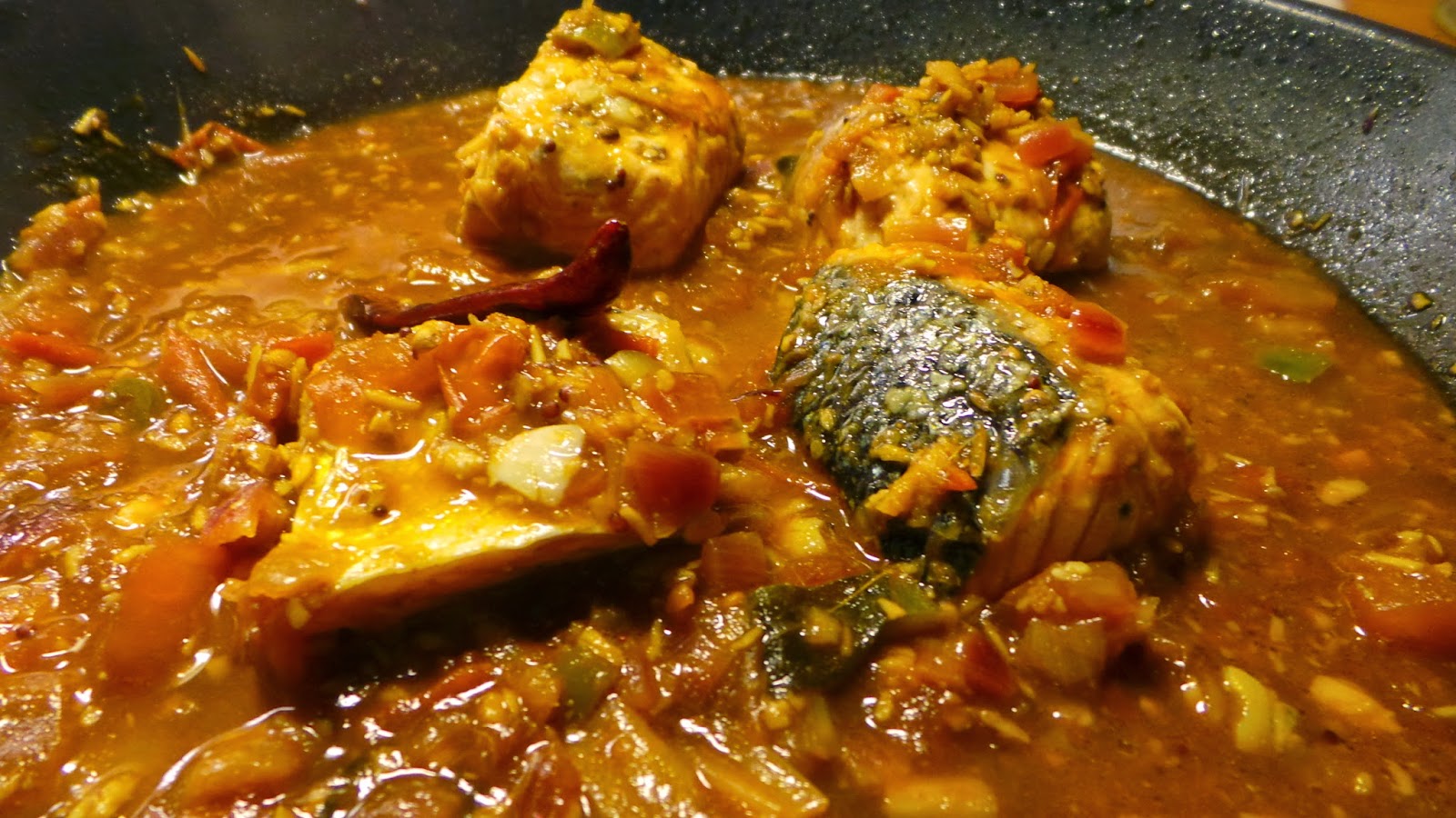 Effervescence: Nepali Meen Peera (Fish curry in coconut)