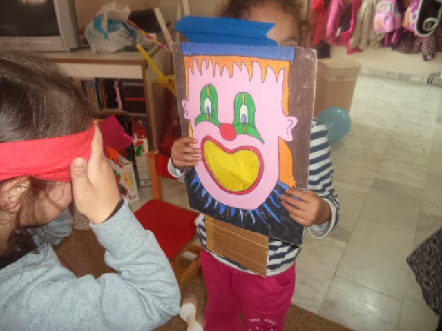 .~~kindergarten teacher ~~ΝΗΠΙΑΓΩΓΟΣ.....ΧΡΩΜΑΤΑ ΚΑΙ ΑΡΩΜΑΤΑ ...