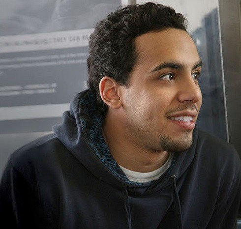 CHRISTIAN AND THE SHADES: Víctor Rasuk: José Rodríguez