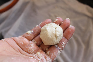 UBBU ROTI ( PUFFED ROTI)