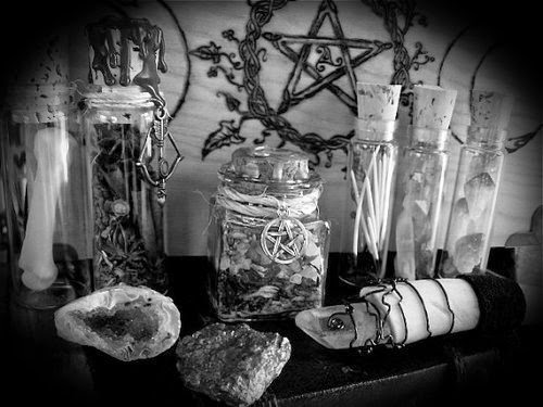 El Caldero de Cerridwen: ¿Qué es la brujería?