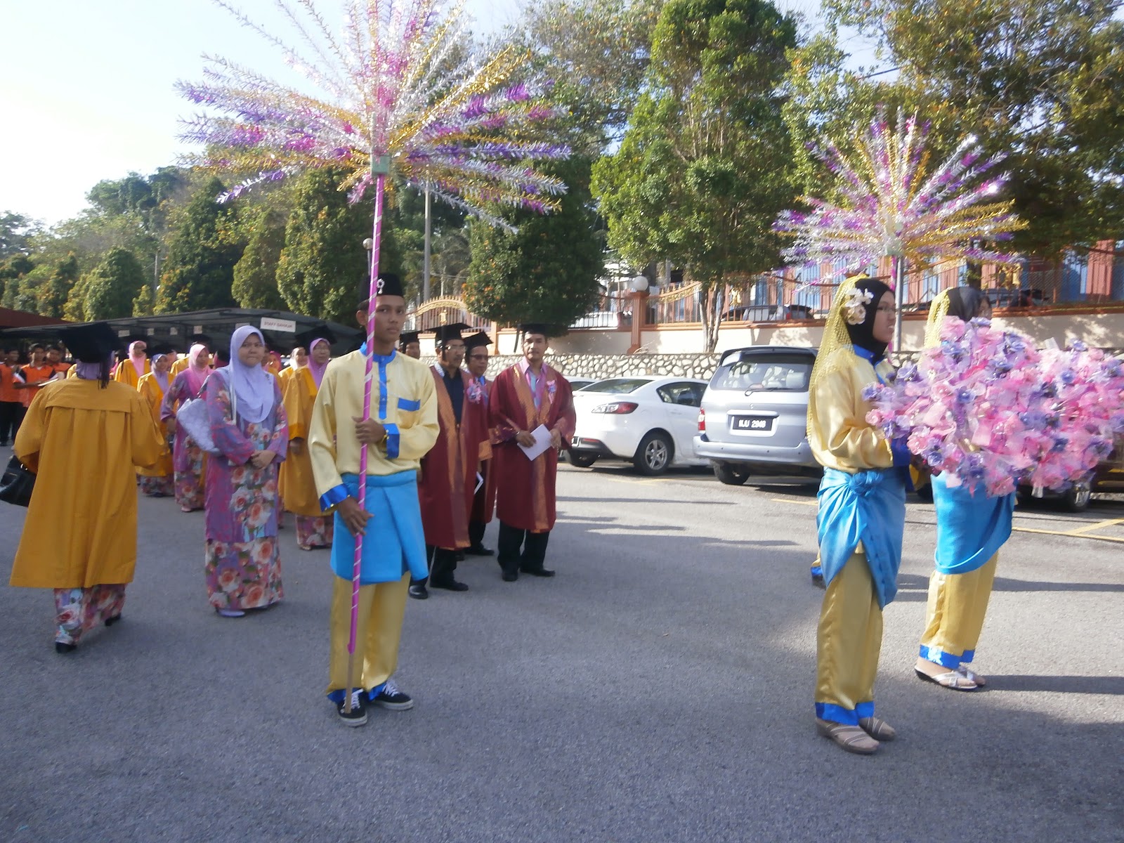 SMK BUKIT SENTOSA: Majlis Mini Konvokesyen SMKBS 2012- Vol.2