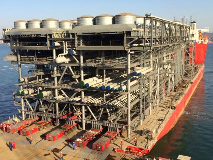 Offshore Transportation & Installation: Ichthys 공장 1st Piperack 완성 (2014-11)