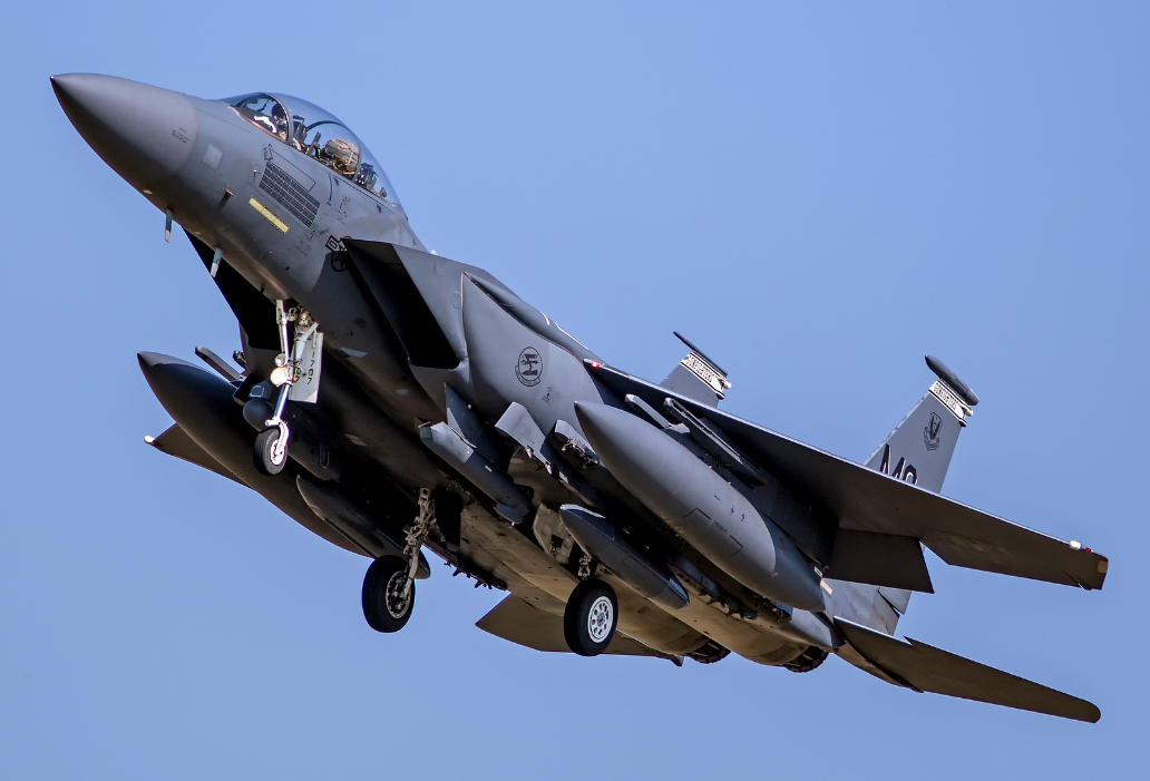 Asian Defence News: Singapore Fighter Jets to Train in New Zealand