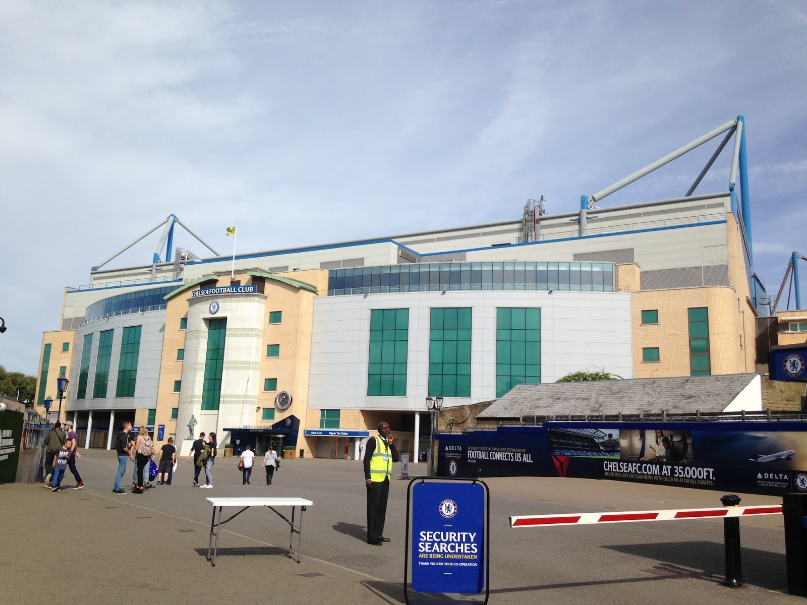 "graffiti" in my journey: 2016/09 Visit to Europe (18) - Millennium ...