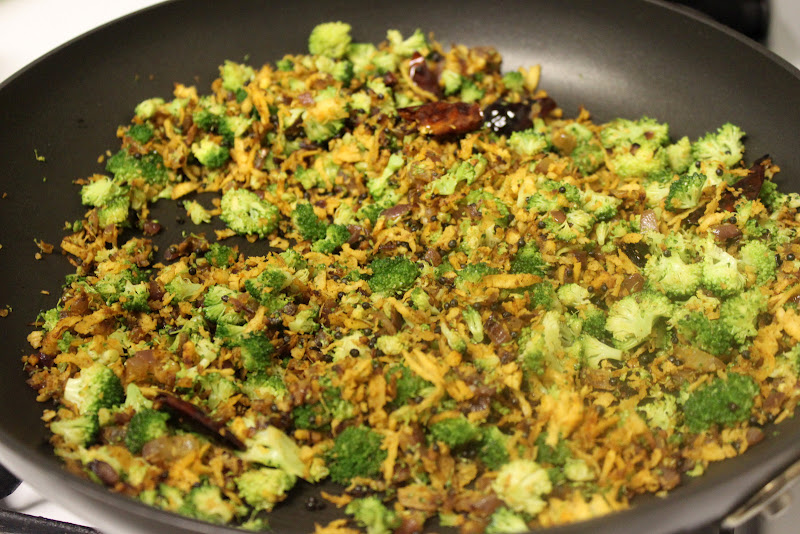 Delicious!!!: Cherupayar/Whole Green Gram Broccoli Thoran
