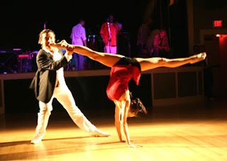 Danças Latinas: Rumba