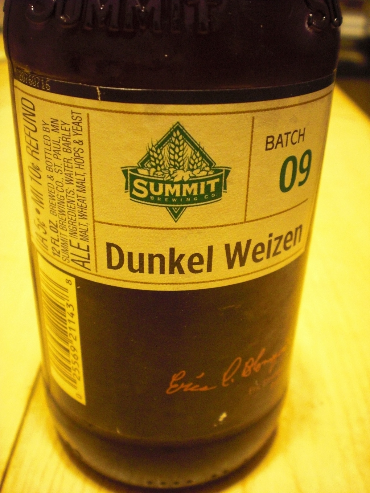 A Flagon of Ale: Summit Dunkelweizen