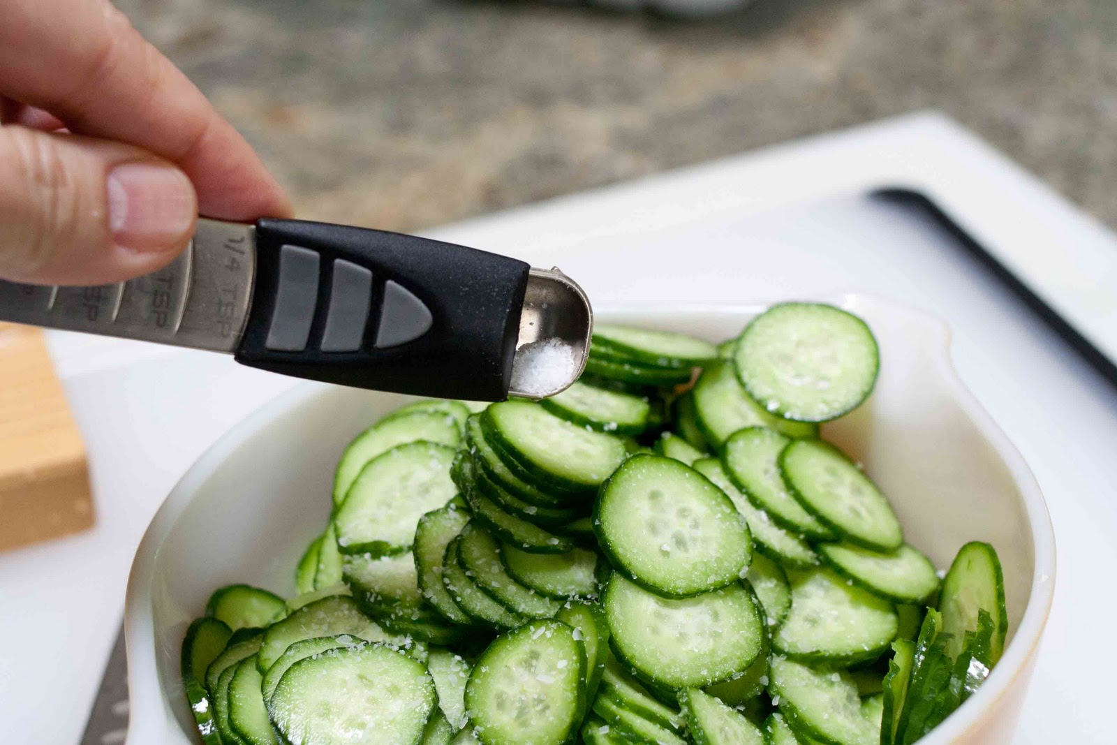 FOODjimoto: Cucumber Salad with Saifun--Bean Threads