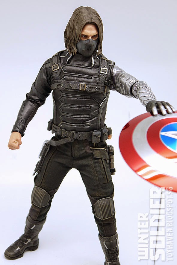 toyhaven: Review 1: Hot Toys MMS241 Captain America: TWS 1/6 scale ...