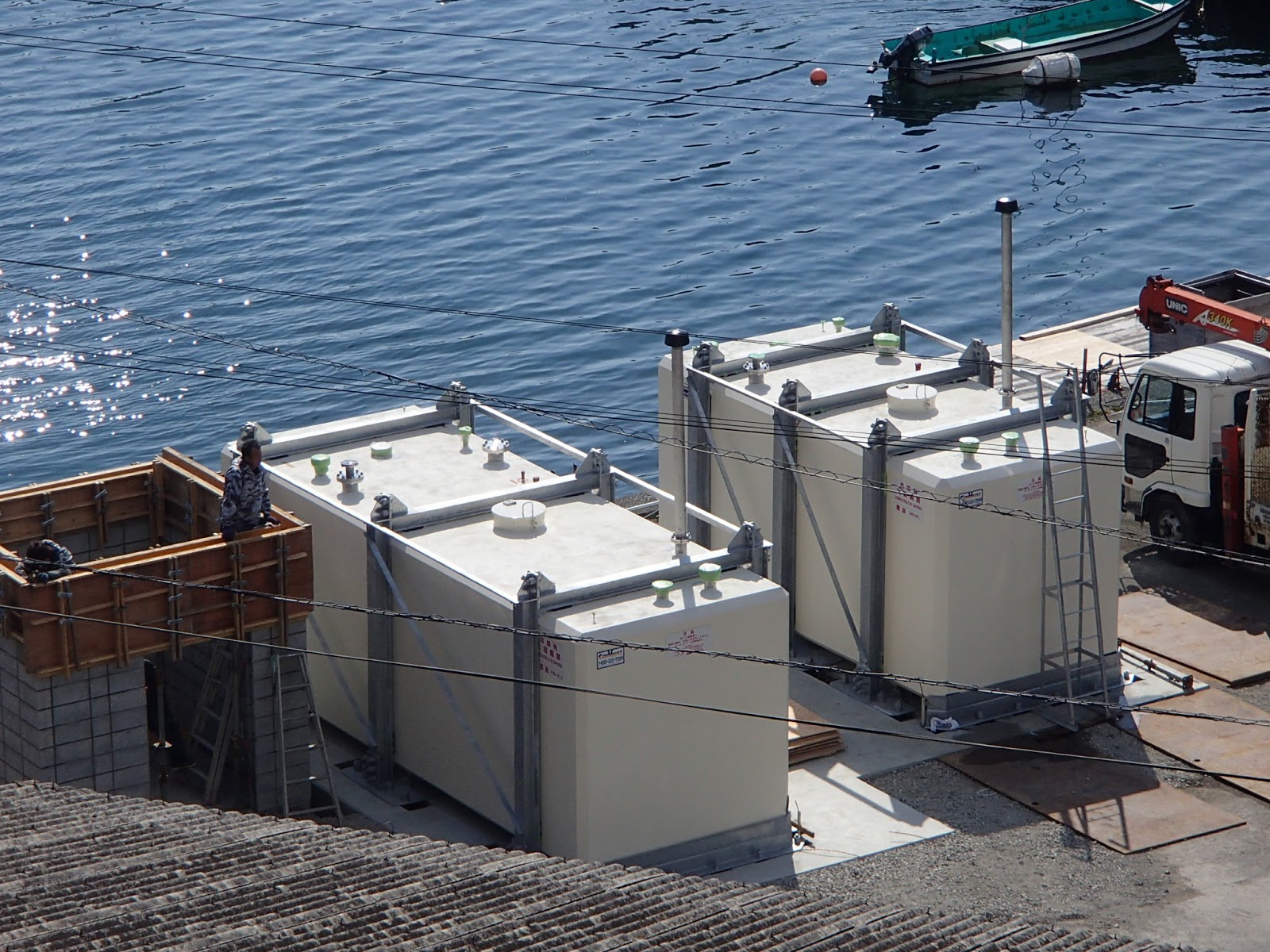 事例集 Convault Japan: 高知 甲浦漁港の耐津波強化版 コンボルトタンク