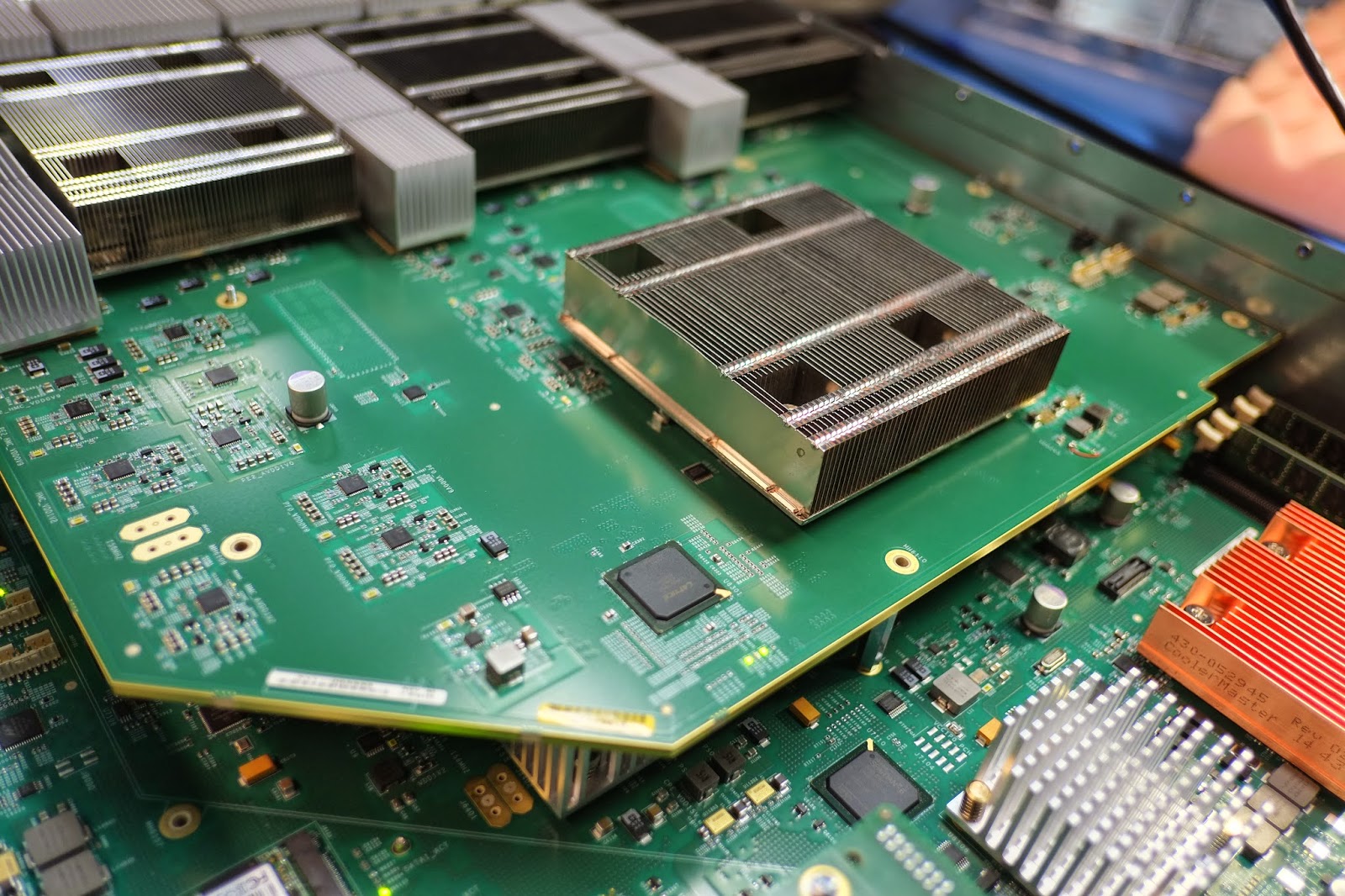 Dizzy Networks: Juniper QFX10002 Technical Overview