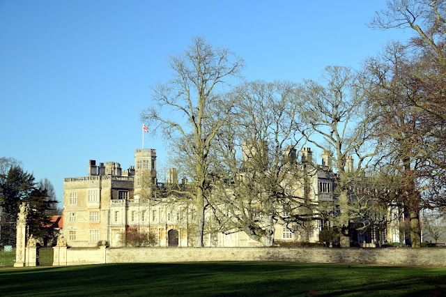 Enjoy your time with beautiful places: Castle Ashby House -The home of ...