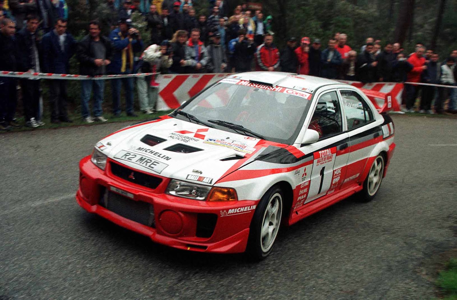 Mitsubishi's WRCars: R2 MRE