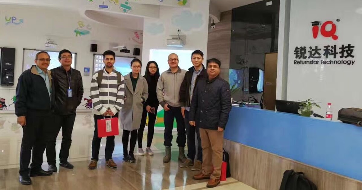 Interactive Whiteboard - IQ Education Technology