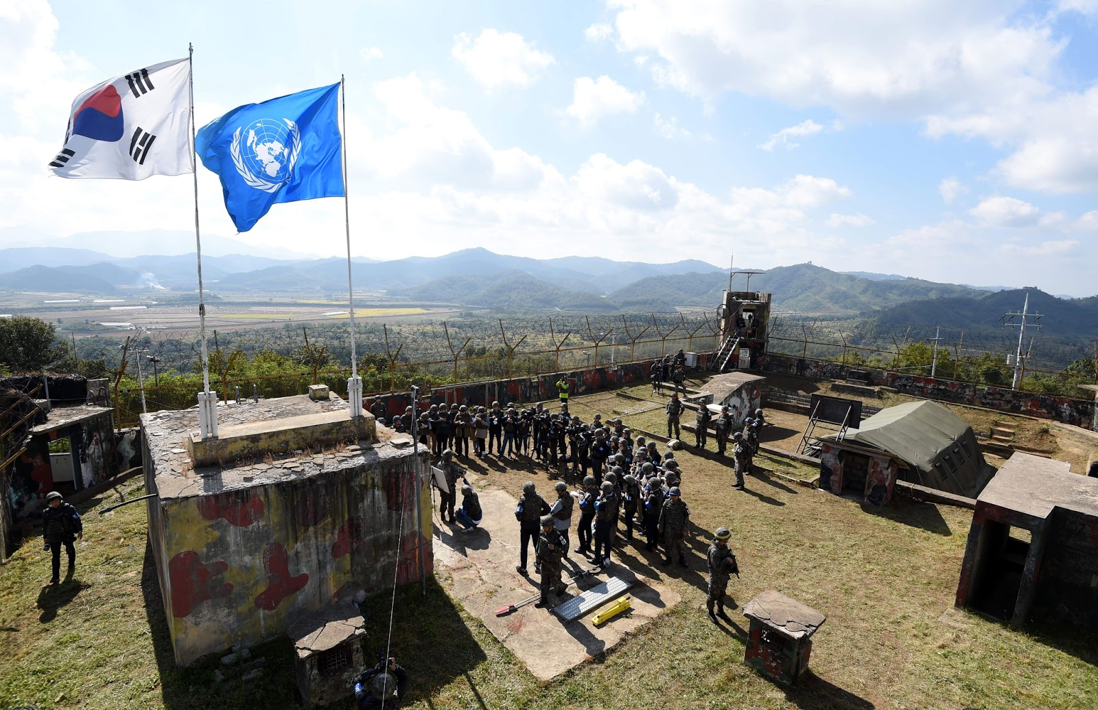 ROK Defense: South Korea begins demining operation within the DMZ