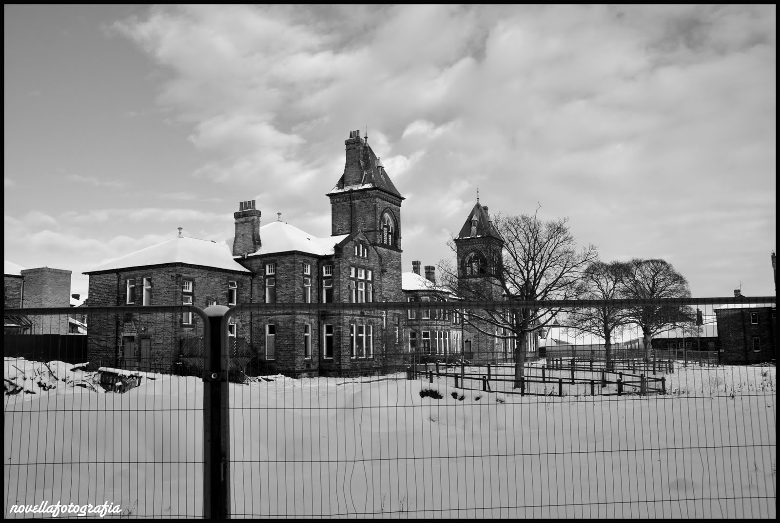 novellafotografia: Victorian Lunatic Asylums Uk-High Royds Pauper ...