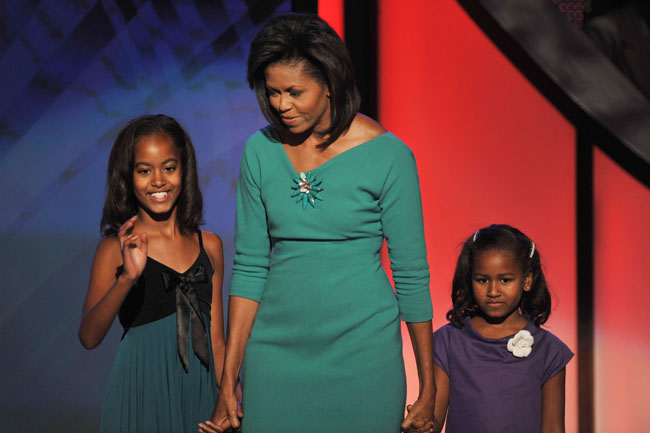 USA Today: Barack Obama Kids Malia Ann and Sasha Picture Gallery