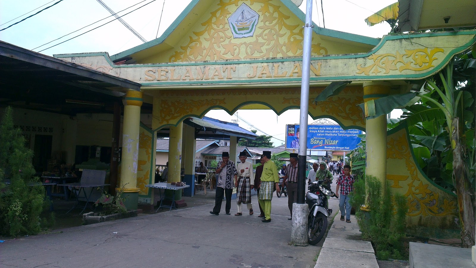 KELUARGA PAJAR, PARIMBUNIS: ZIARAH MAKAM DAENG CHELAK / DAENG MEREWAH ...