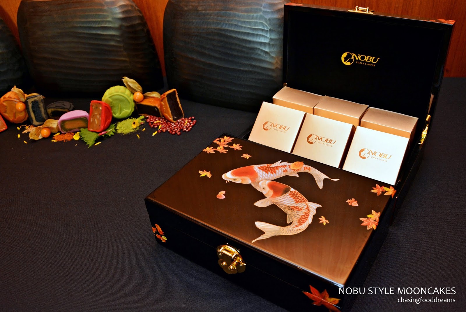 CHASING FOOD DREAMS: Nobu Kuala Lumpur Mid-Autumn Mooncake 2017