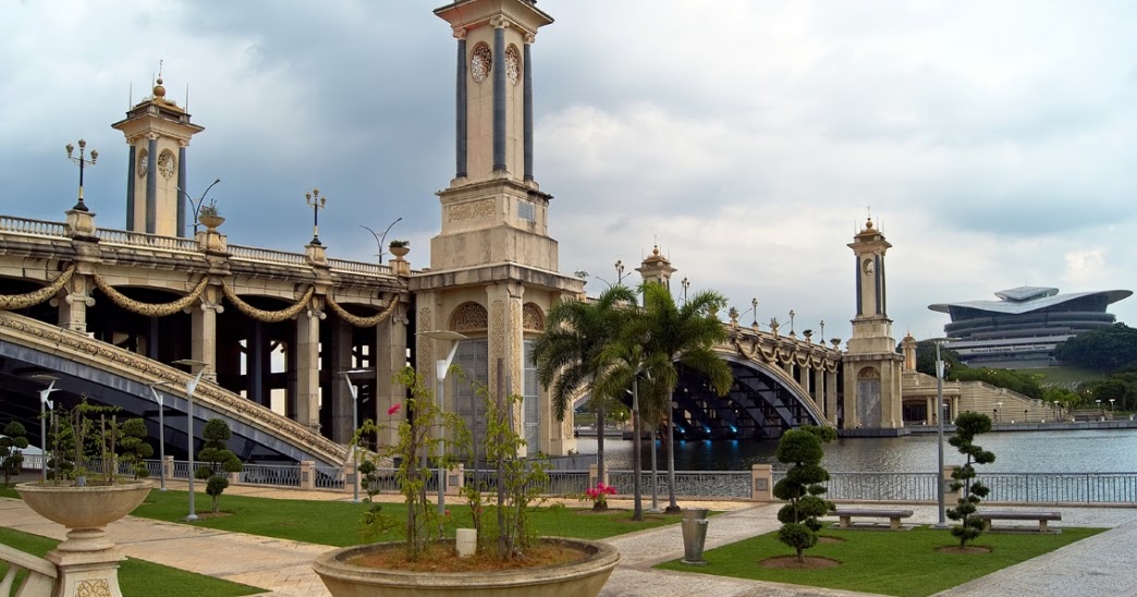 Jambatan Seri Gemilang Putrajaya ~ Mari Singgah Putrajaya