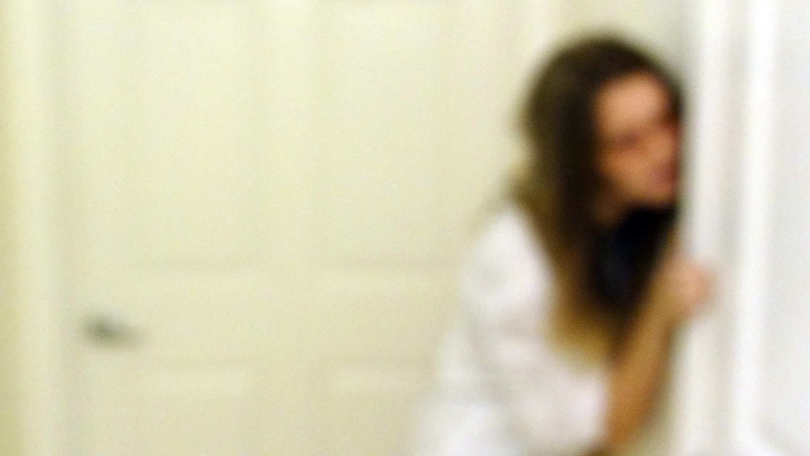 SARAH HAWKINSON: insane asylum escapee