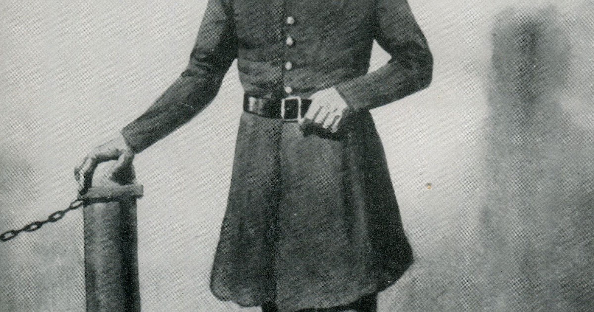 Avon & Somerset Constabulary: British Police Uniform Part 2 - Tunics