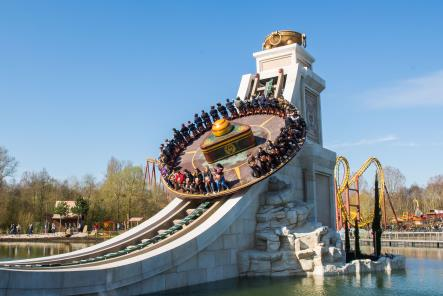 ParcPlaza.net: Le Parc Astérix a inauguré sa nouvelle attraction Discobélix