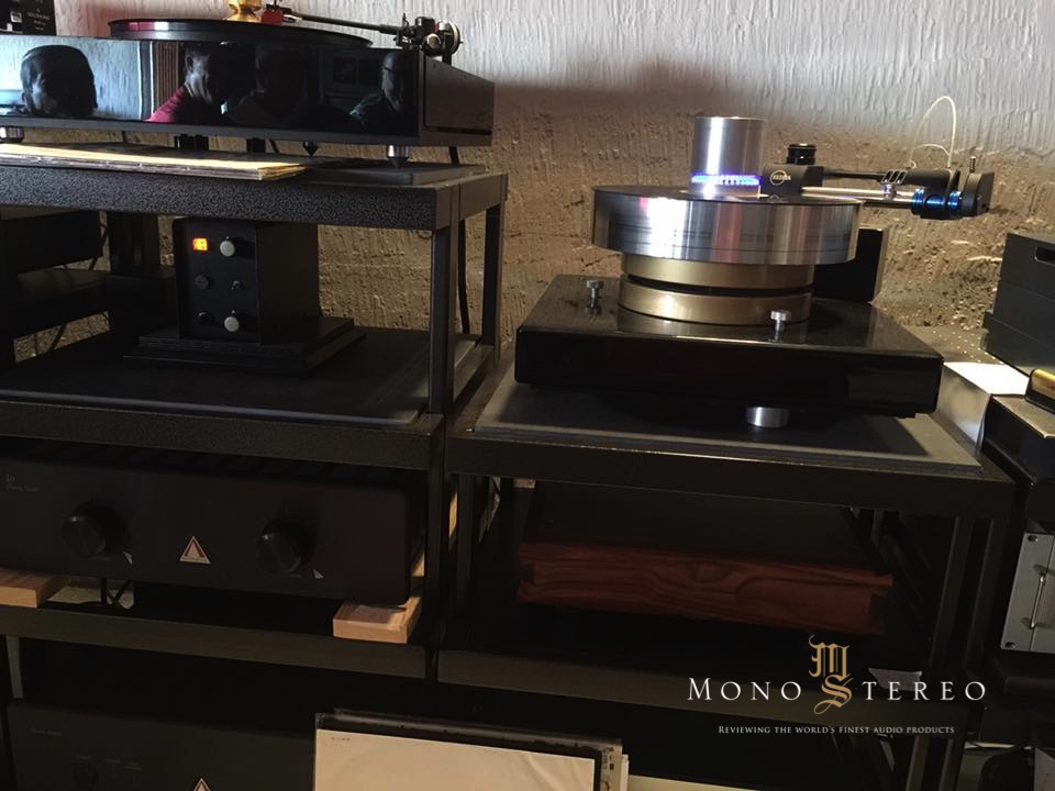 Analog heaven in Hong Kong – M & S | Ultimate High-Fidelity