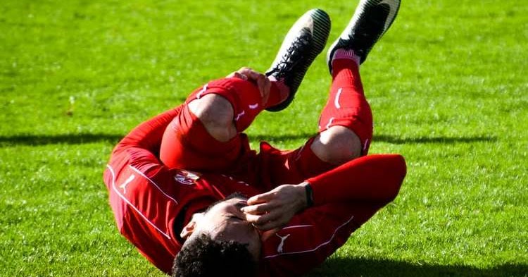 Frugal Finance: Medial Collateral Ligament (MCL) Injuries in Athletes
