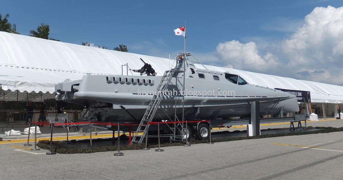 Senang Diri: See the Very Slender Vessel from the Singapore Armed ...