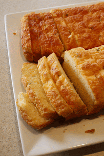 Gal in the Middle: Quick Cheese Bread: Easy and Kid Approved