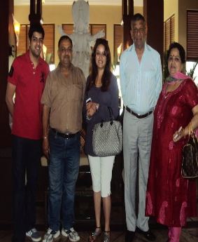 Sonia Agarwal Family Husband Biography Parents children's Marriage Photos