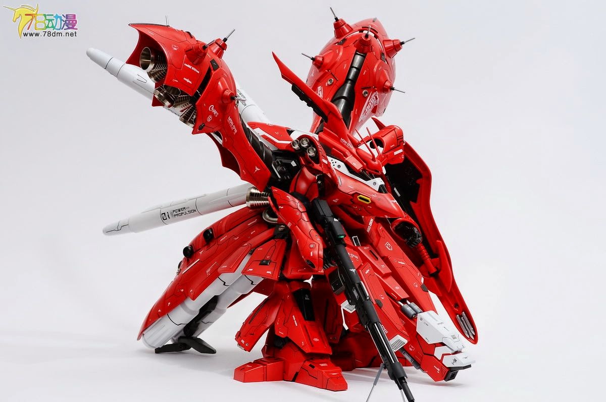Gundam Family: RC 1/100 Nightingale Custom Build with LED
