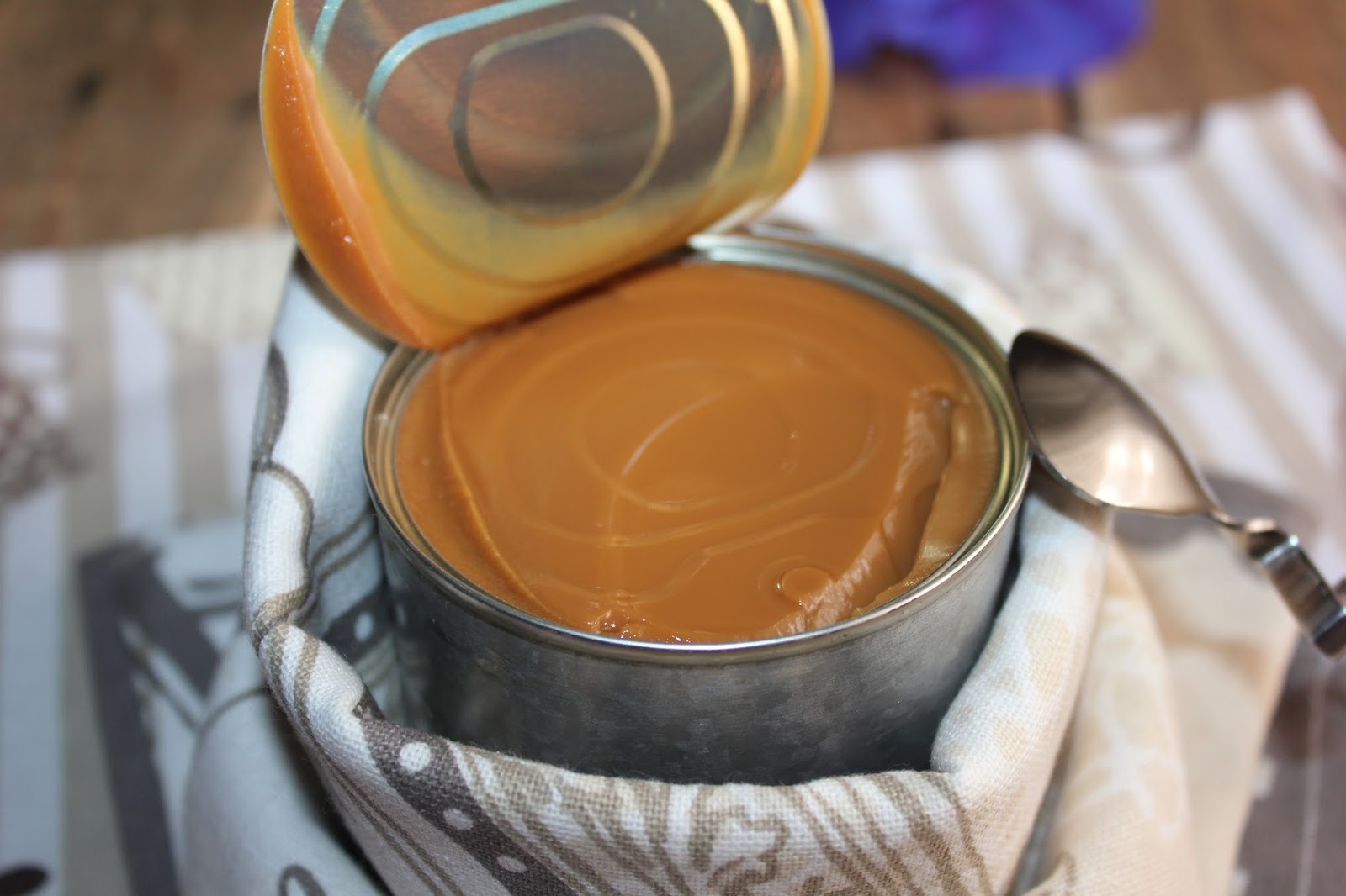 Cocinando entre dos mares: Dulce de leche con leche condensada