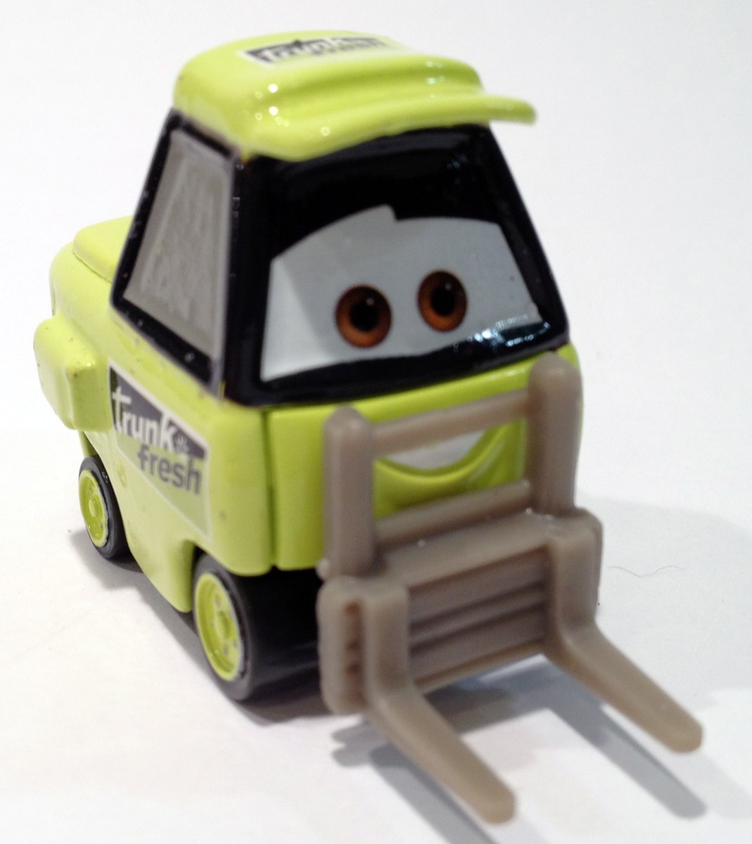 Disney Cars Apple Car Pitty