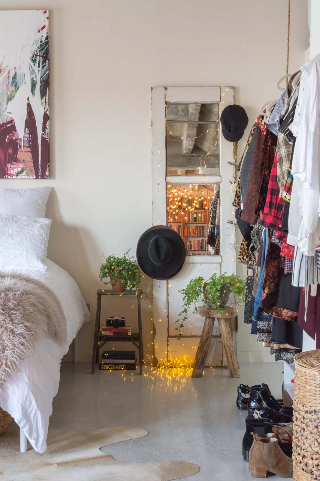 Small book-filled loft in Los Angeles
